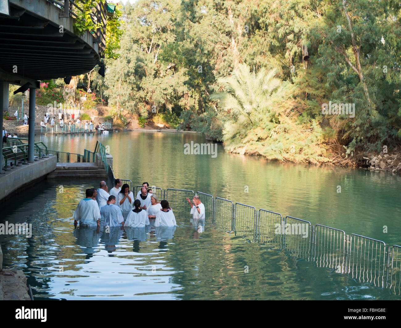 Christian group praying hi-res stock photography and images - Alamy