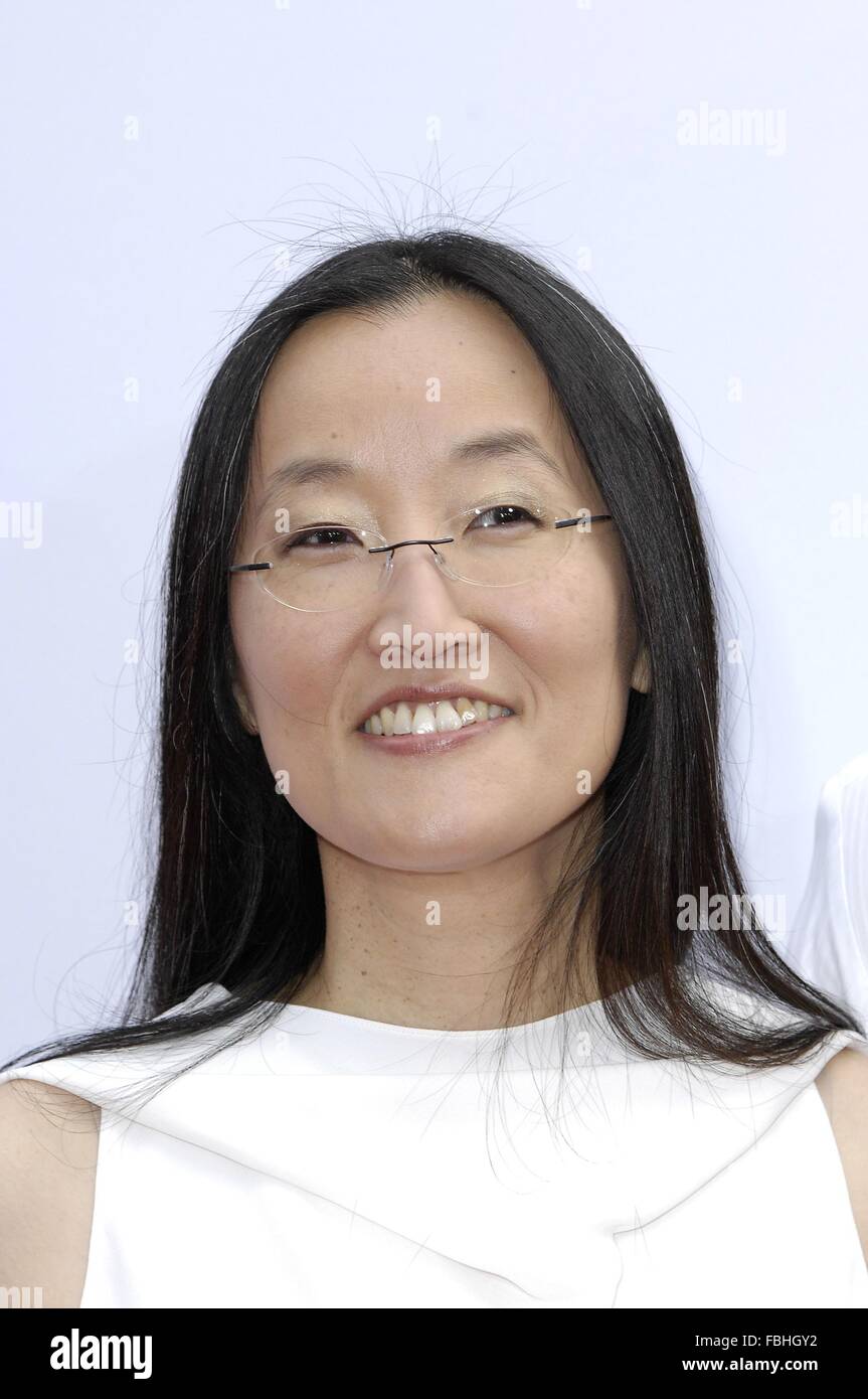 Los Angeles, CA, USA. 16th Jan, 2016. Jennifer Yuh Nelson at arrivals ...