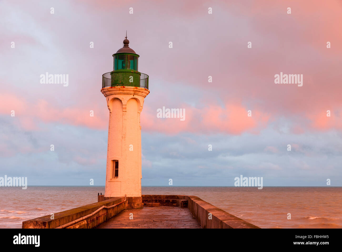 Yellow white alabaster hi-res stock photography and images - Alamy