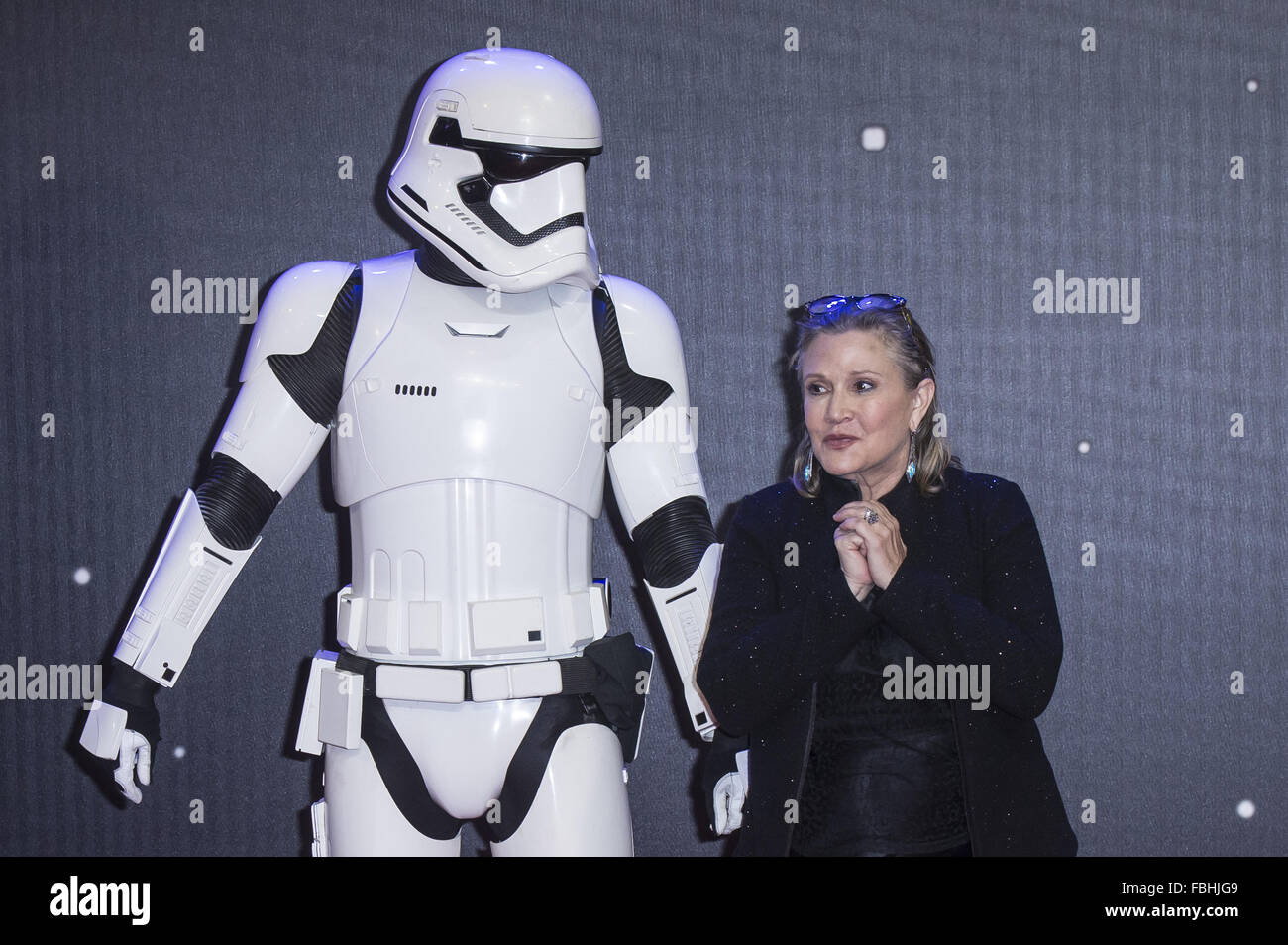 European premiere of 'Star Wars: The Force Awakens' - Red Carpet ...