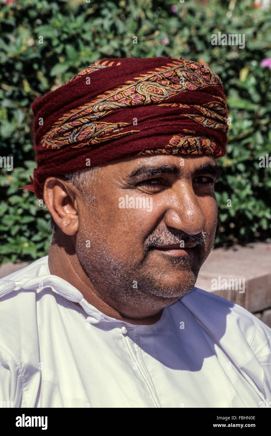 Arab man portrait oman hi-res stock photography and images - Alamy