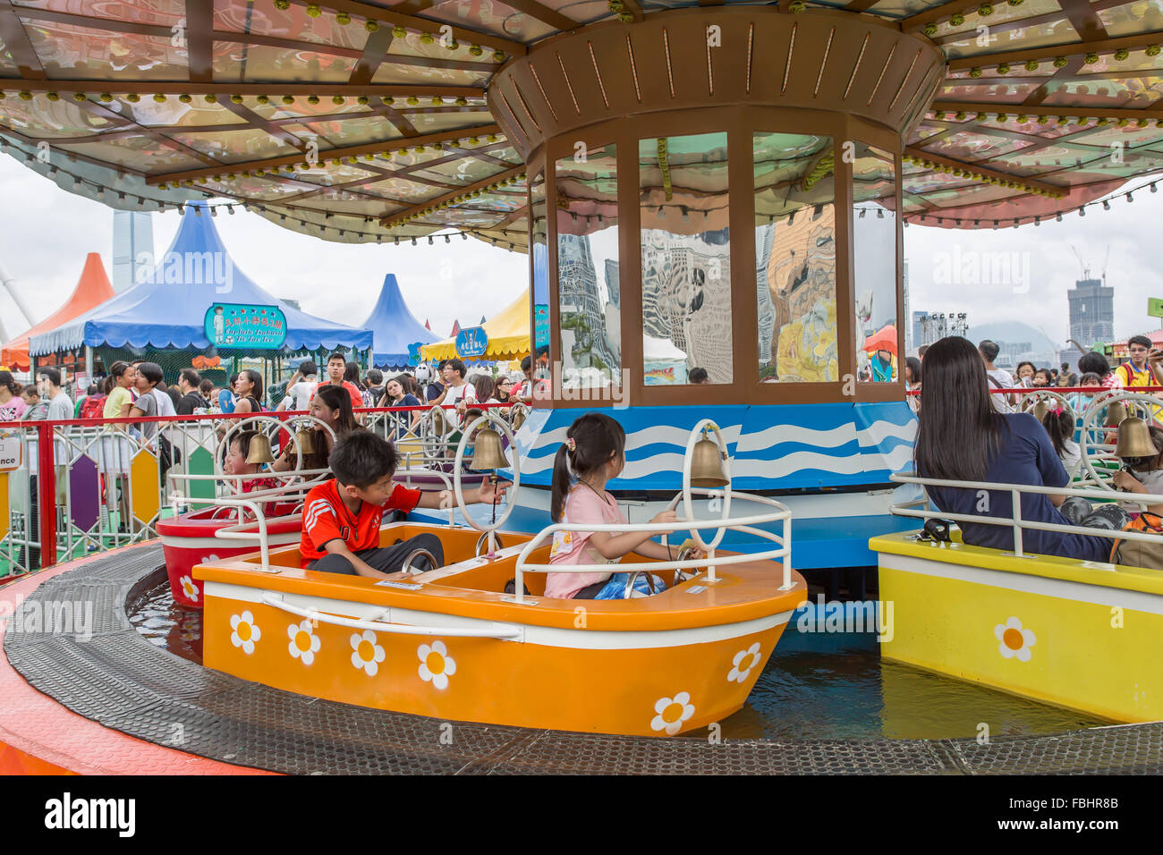 Lai yuen hong kong hi-res stock photography and images - Alamy