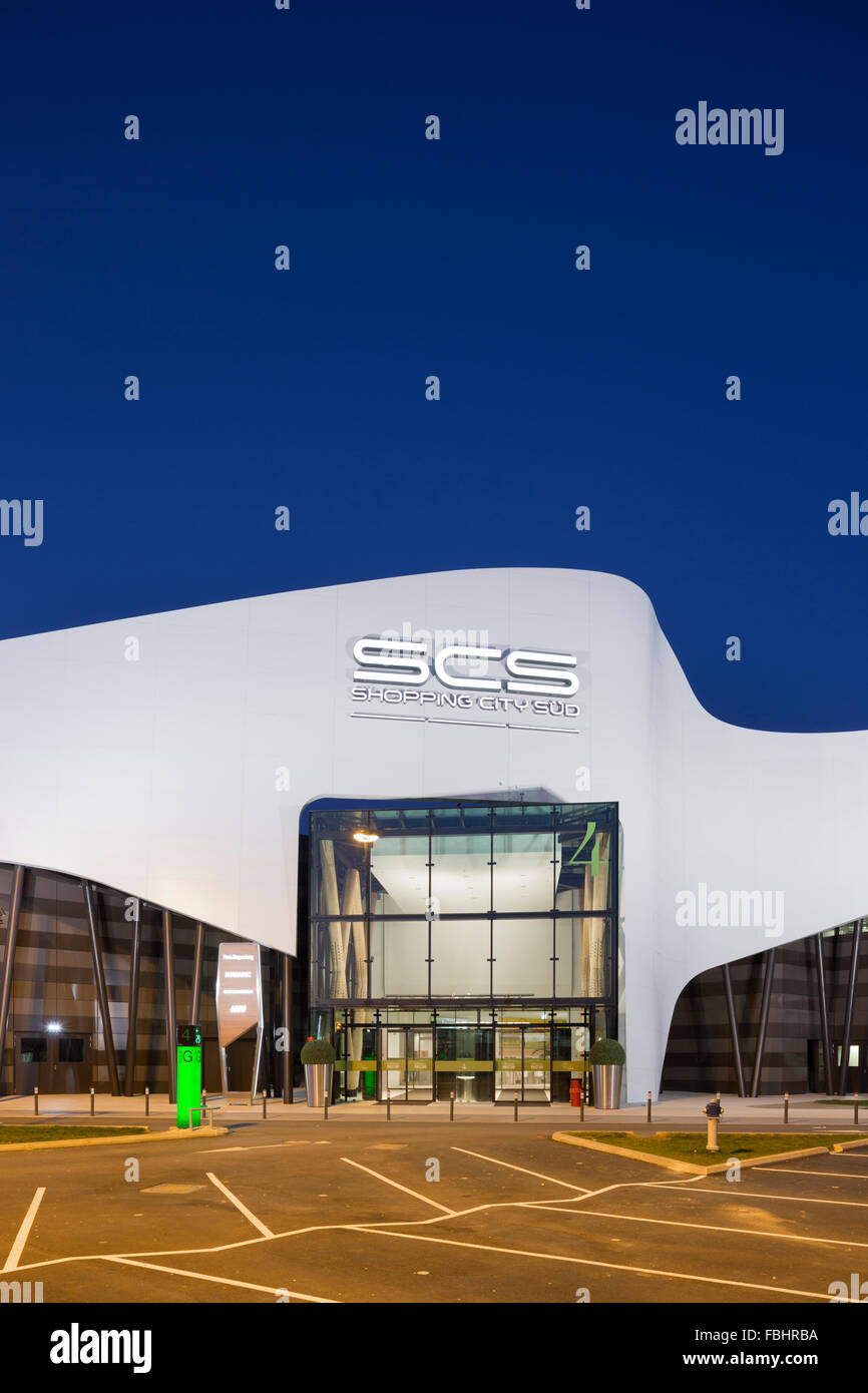 Scs shop hi-res stock photography and images - Alamy