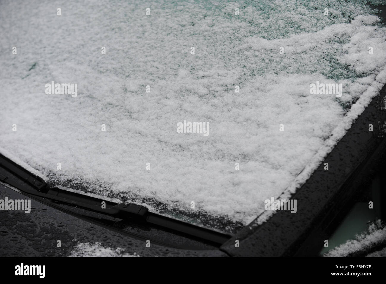 Melting windscreen hi-res stock photography and images - Alamy