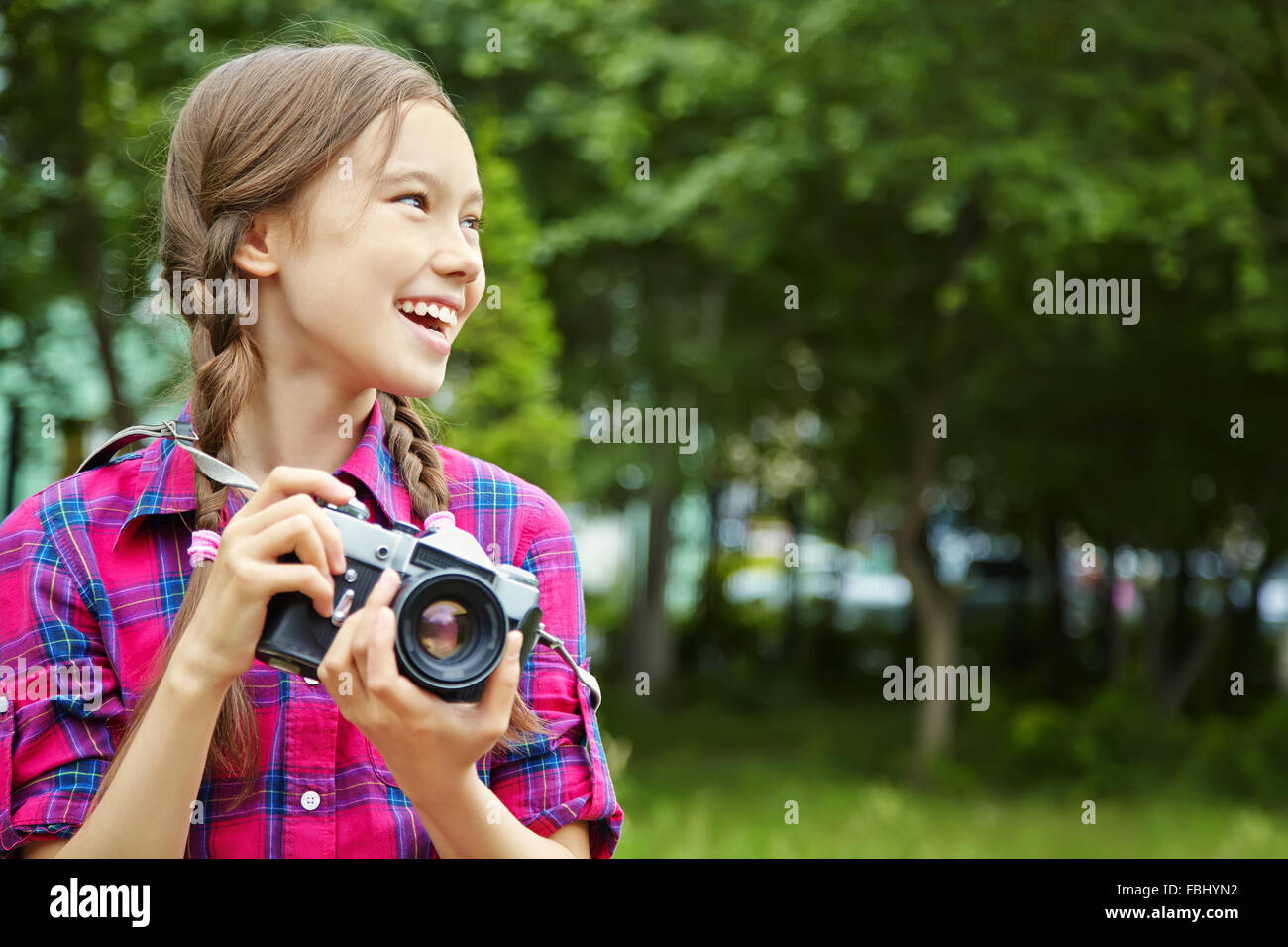 girl with photo camera Stock Photo - Alamy