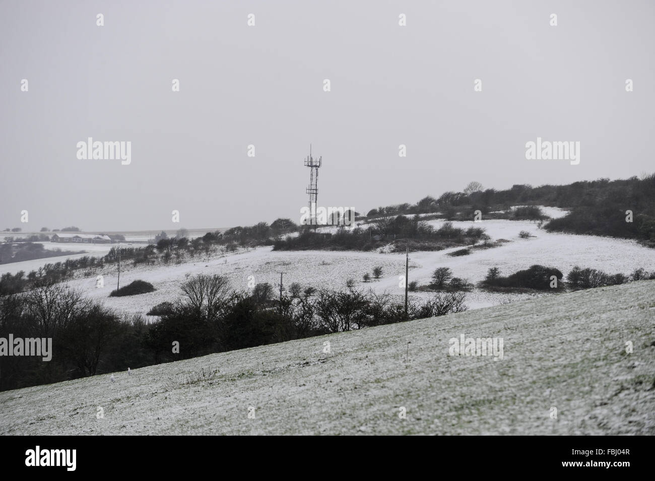 Snow covered hills and countryside in the South Downs north of Brighton ...