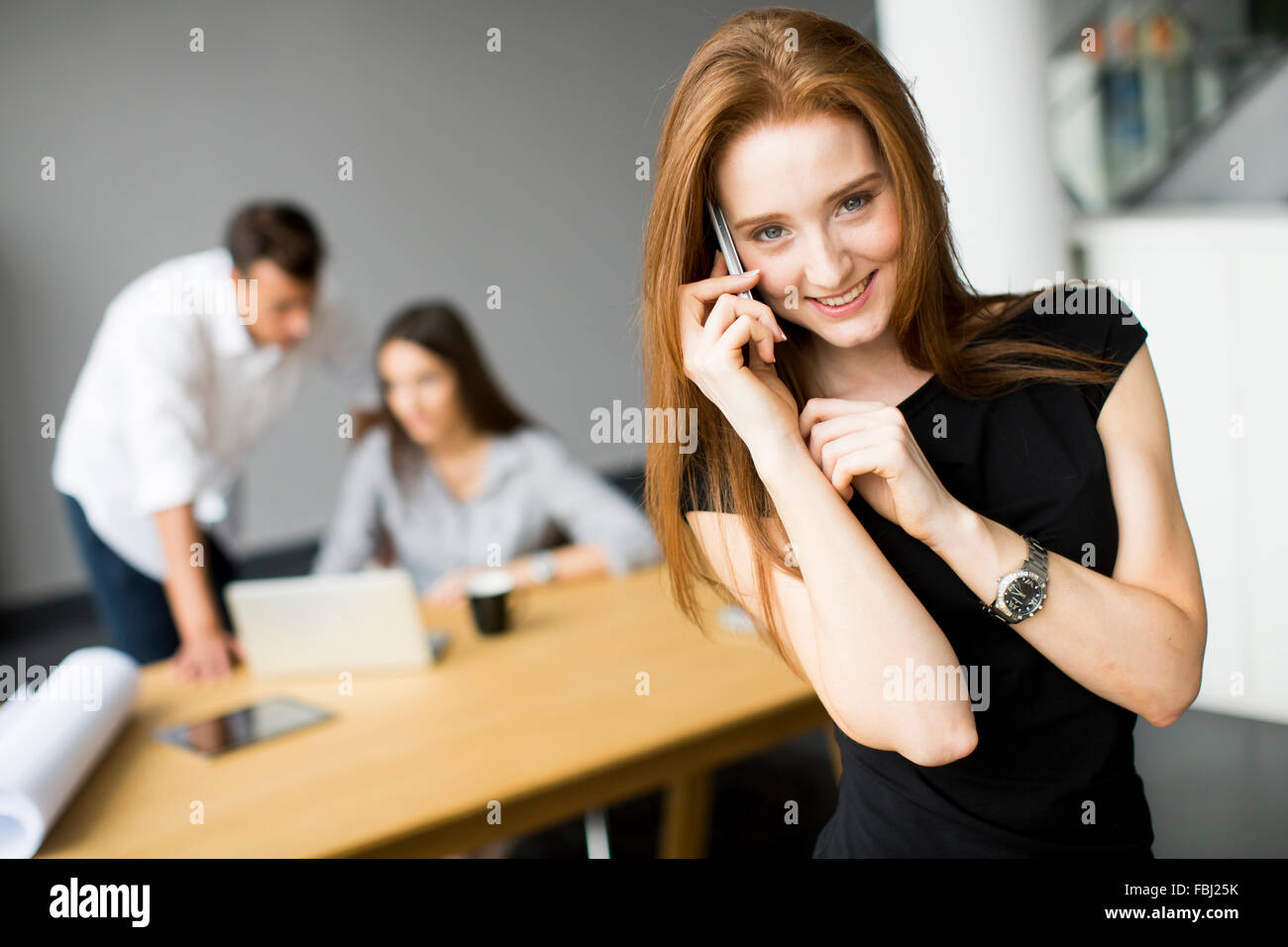 Busy people in office hi-res stock photography and images - Alamy