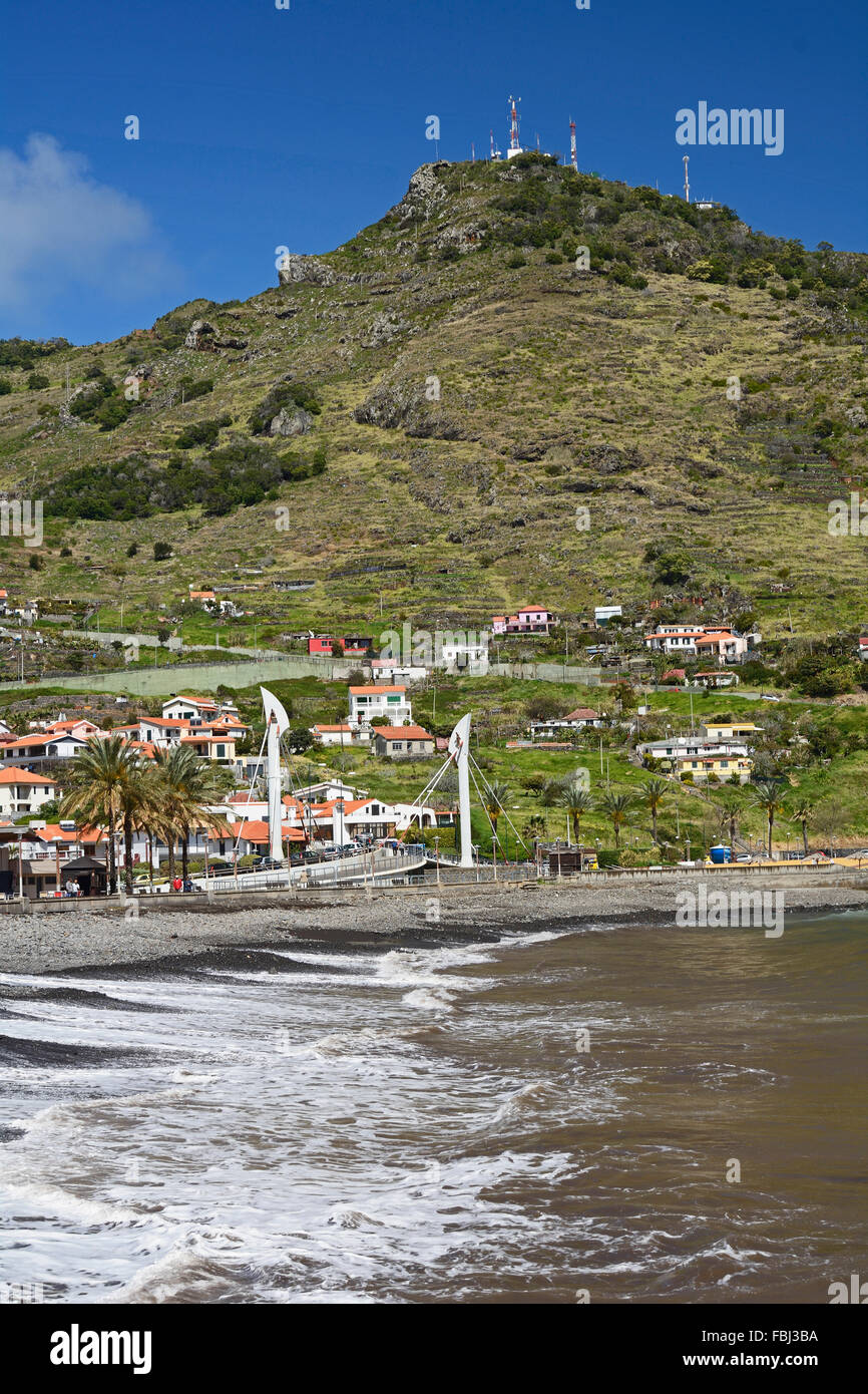 Madeira, beach and townscape of Machico Stock Photo - Alamy