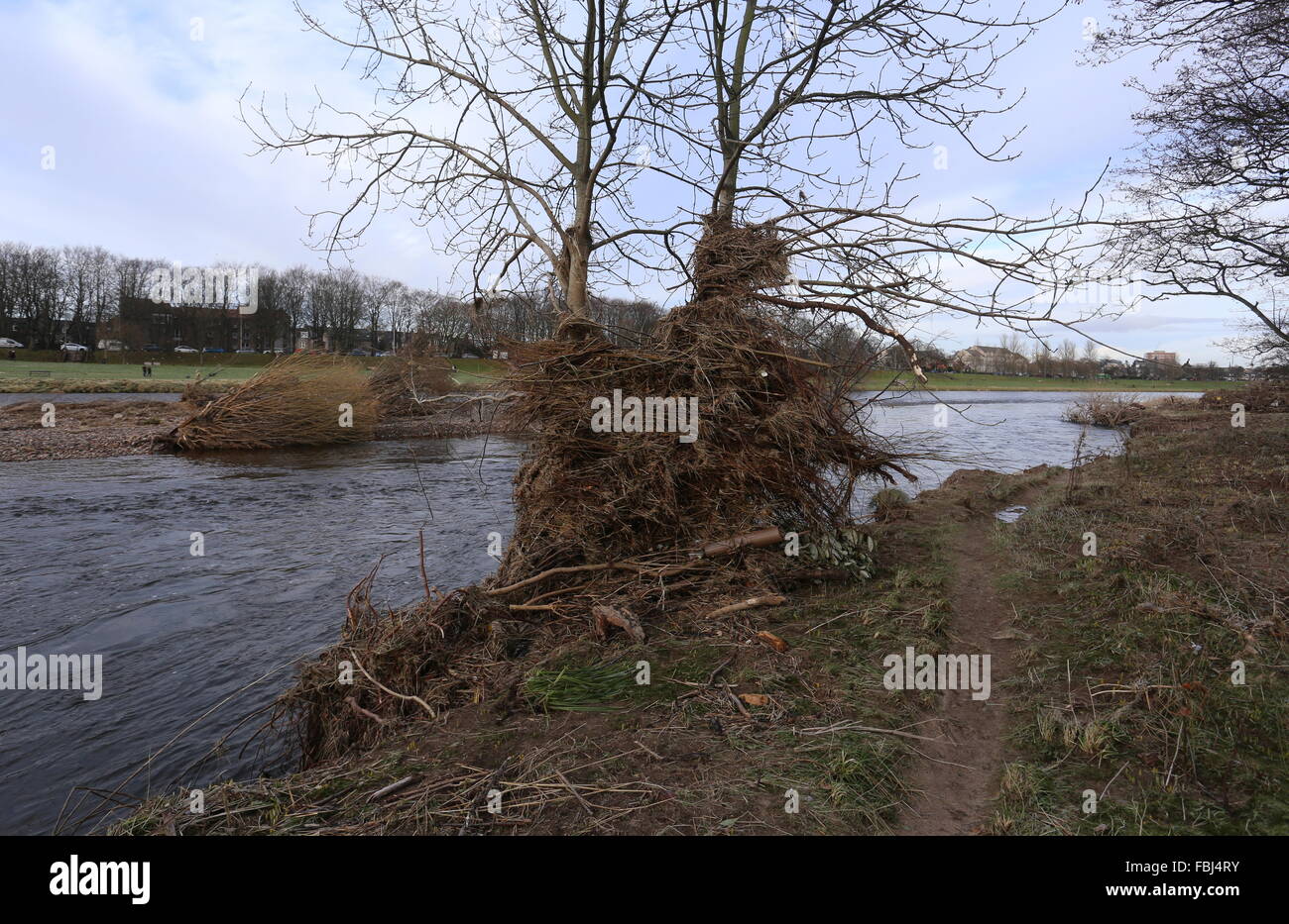 Flooding river dee hi-res stock photography and images - Alamy