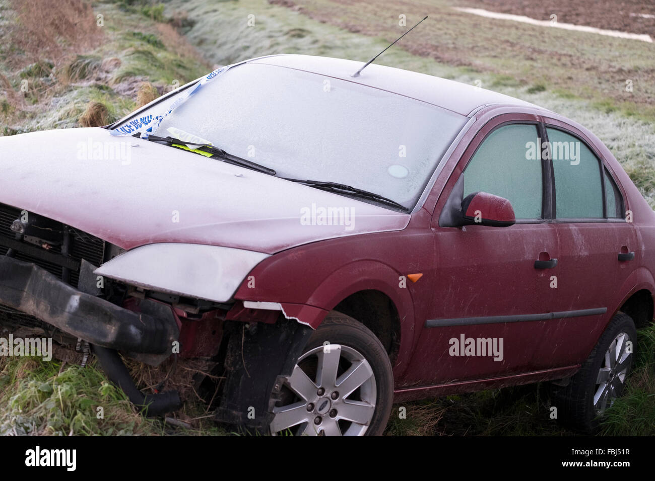 Car slid off road hi-res stock photography and images - Alamy