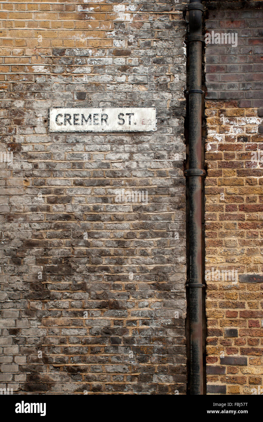 Wall of a house, wall, road sign, sign Stock Photo - Alamy