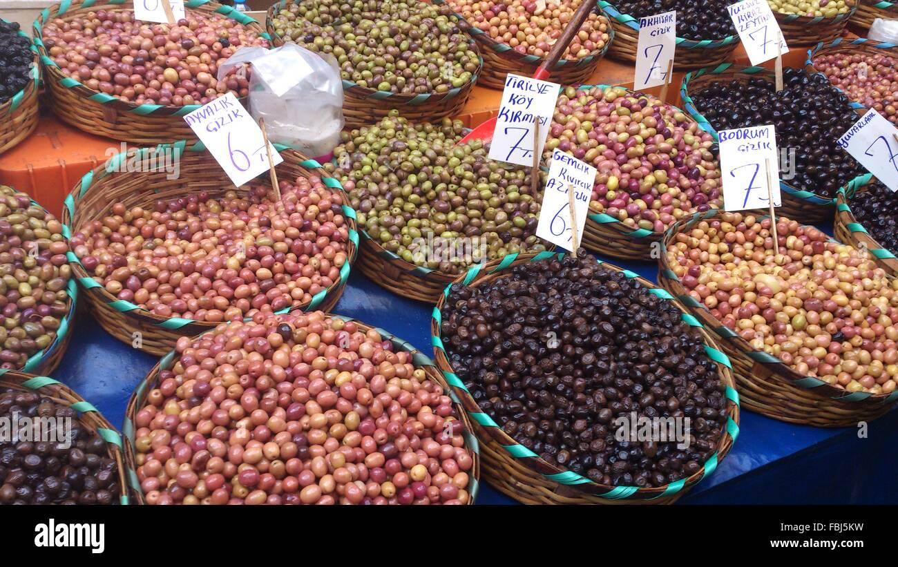 Colorful marketplace hi-res stock photography and images - Alamy