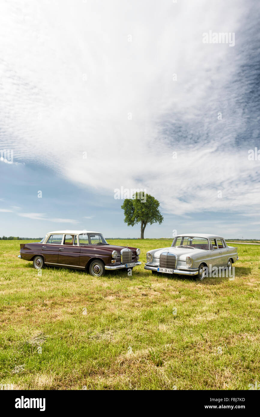 Mercedes benz w 105 hi-res stock photography and images - Alamy