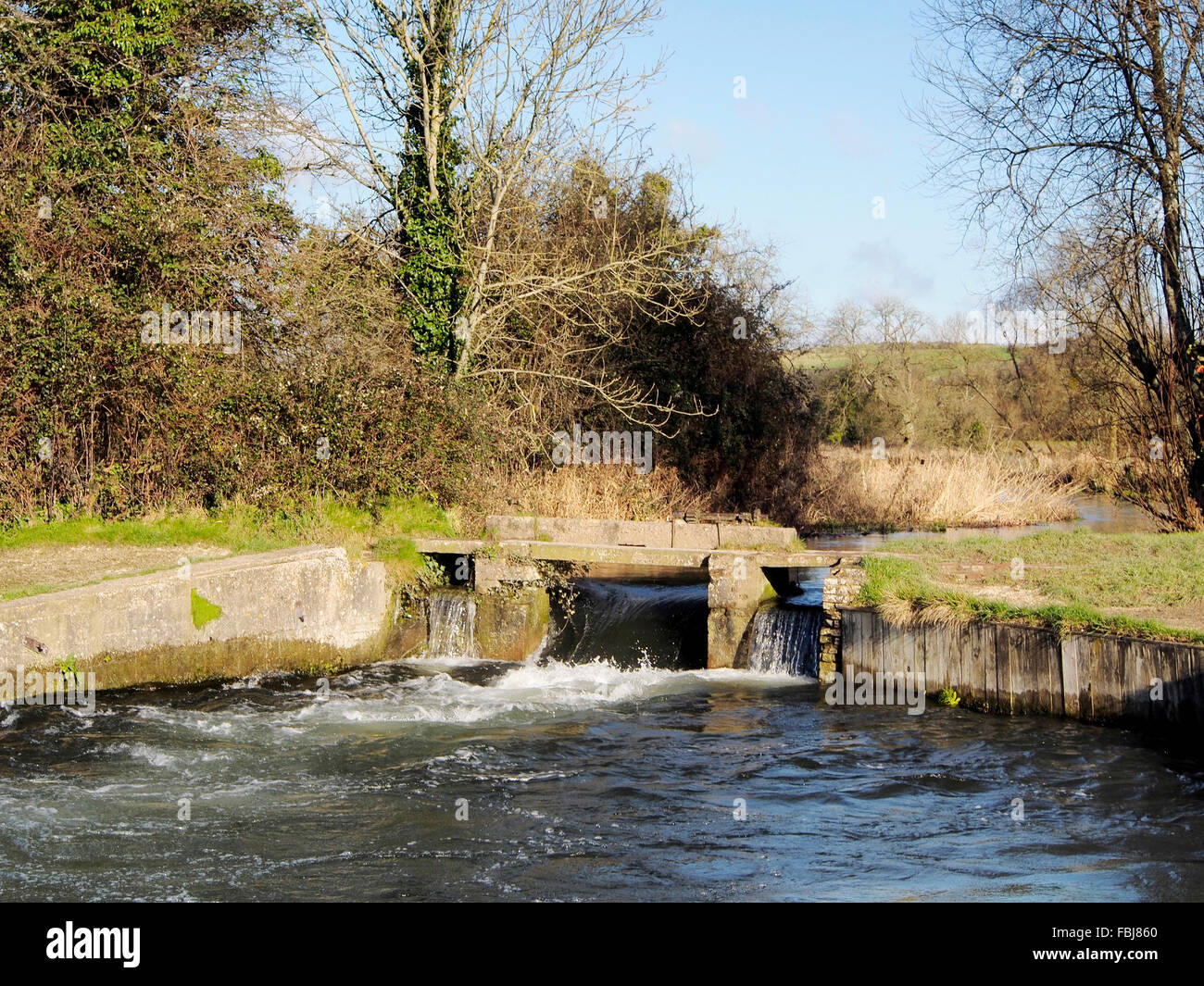 The old Compton lock, now a weir on the Itchen Navigation at Shawford ...