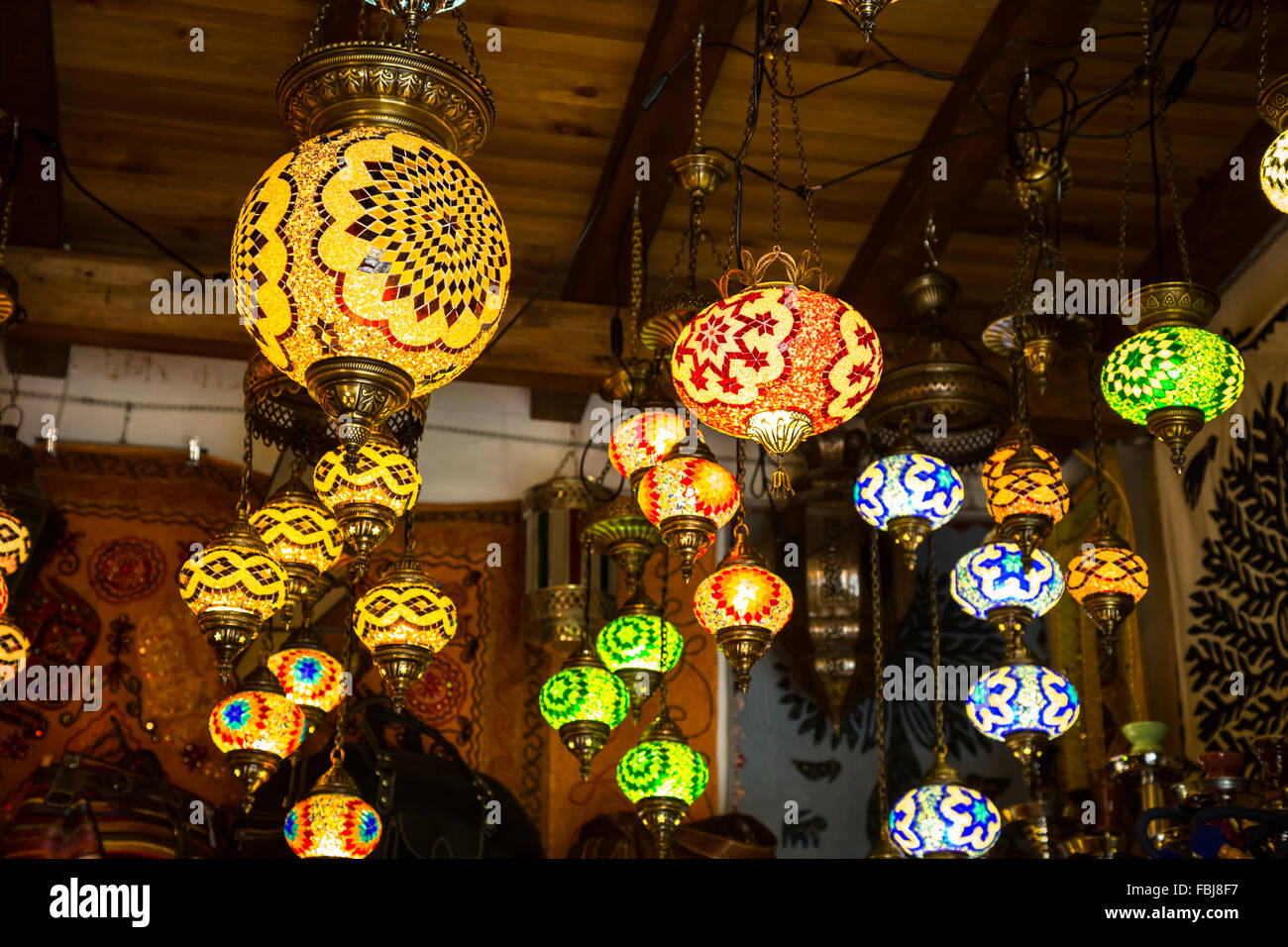 Moroccan lanterns medina souk marrakech hi-res stock photography and ...