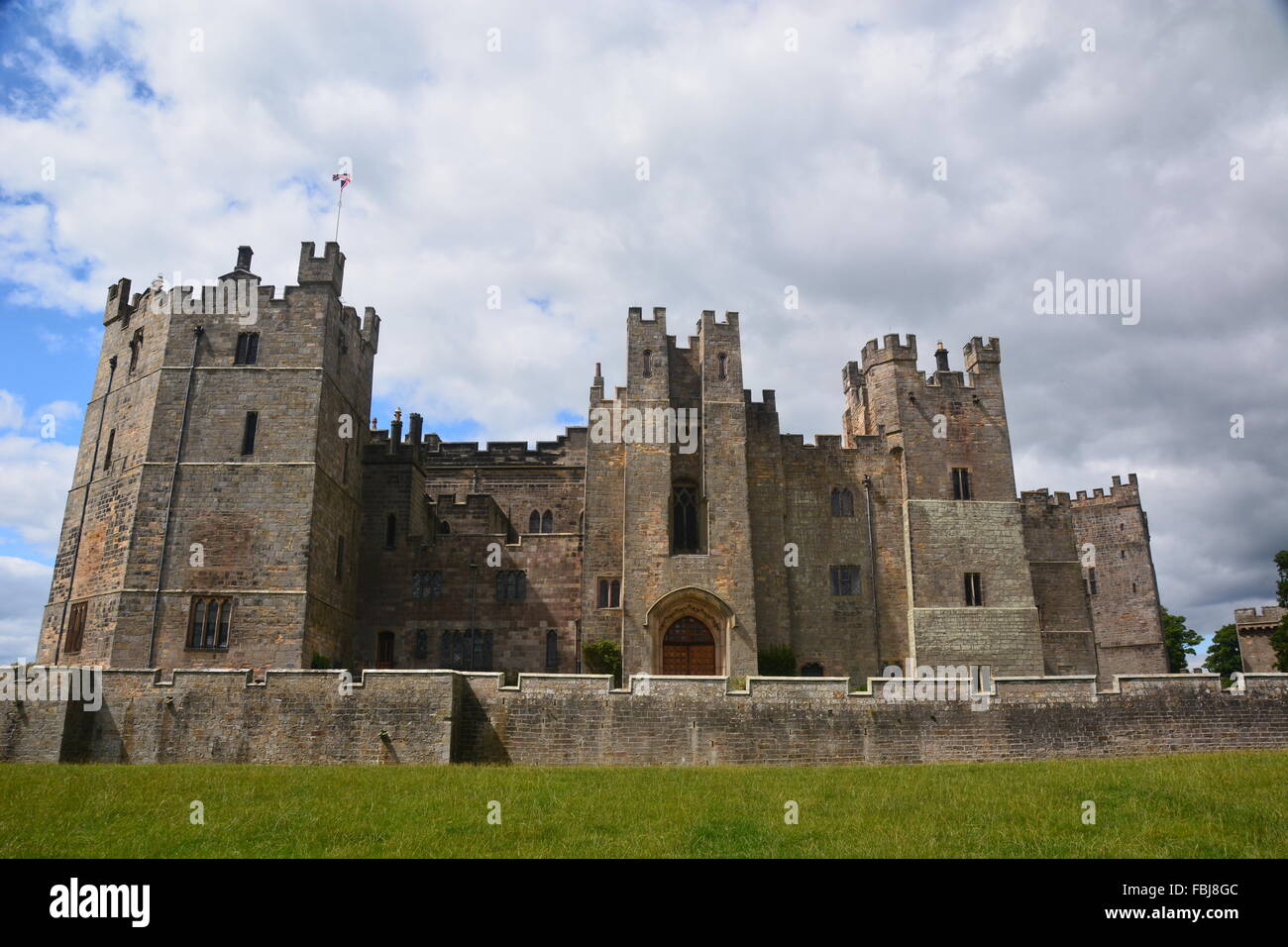 Raby castle hi-res stock photography and images - Alamy