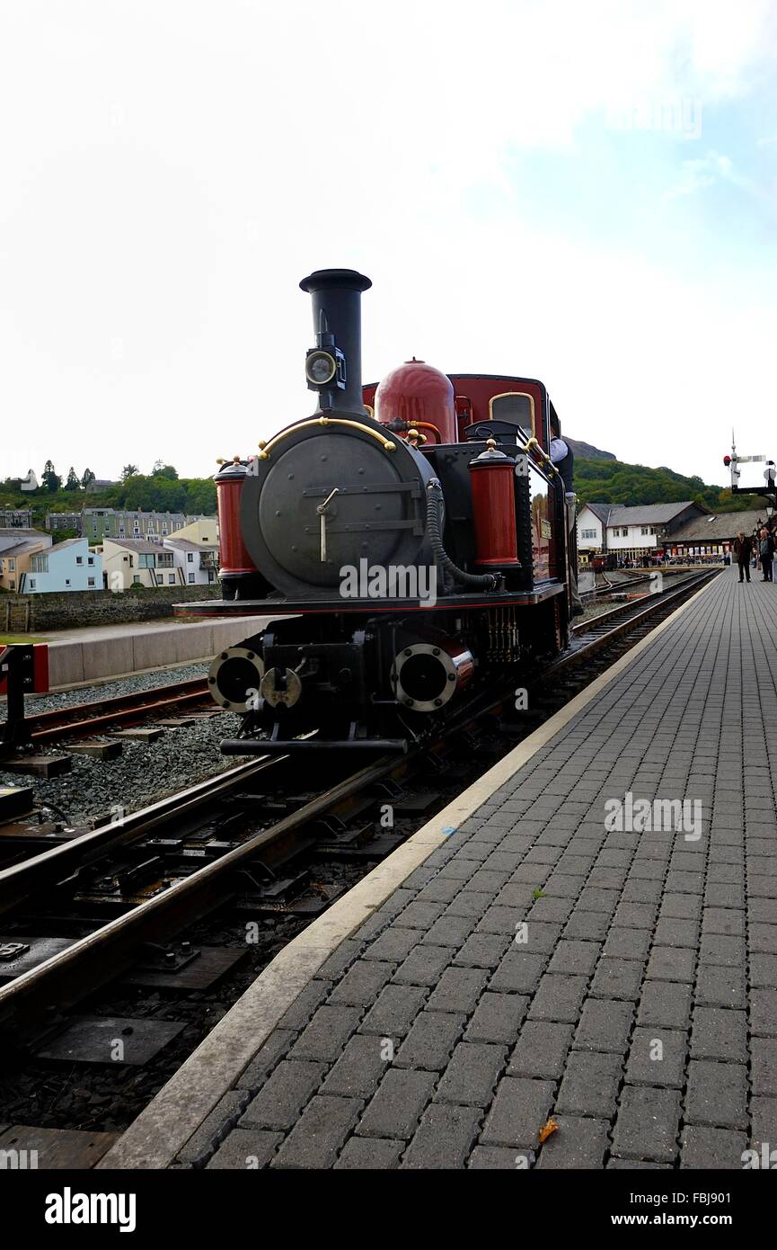 Ffestiniog Railway Sign High Resolution Stock Photography and Images - Alamy