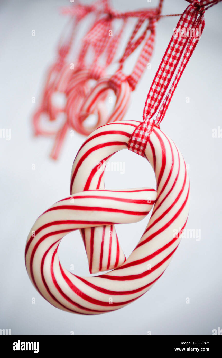 Red white sugar pretzels and candy canes Stock Photo - Alamy