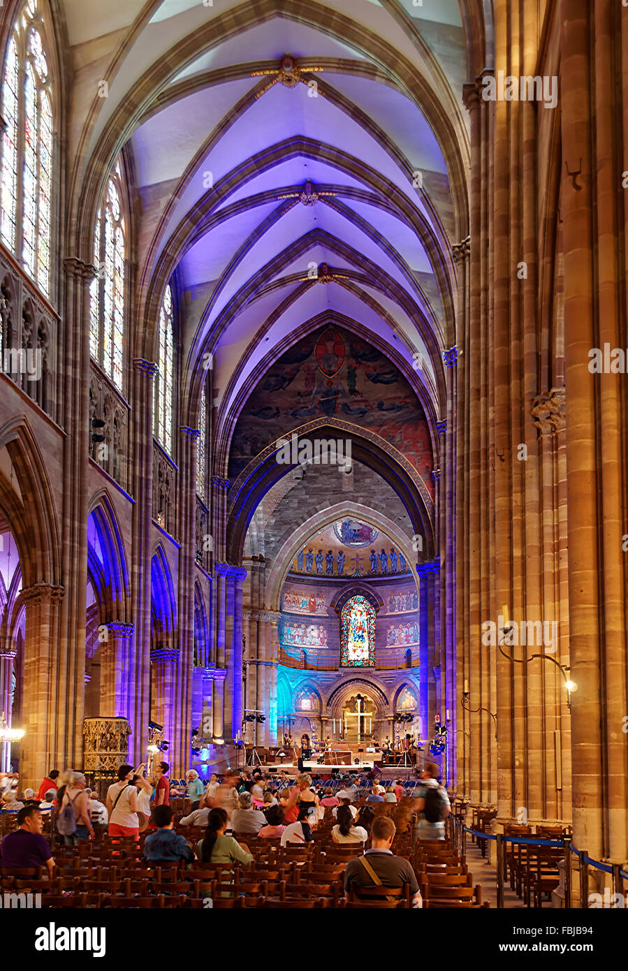 Strasbourg Cathedral Interior Stock Photos & Strasbourg Cathedral ...