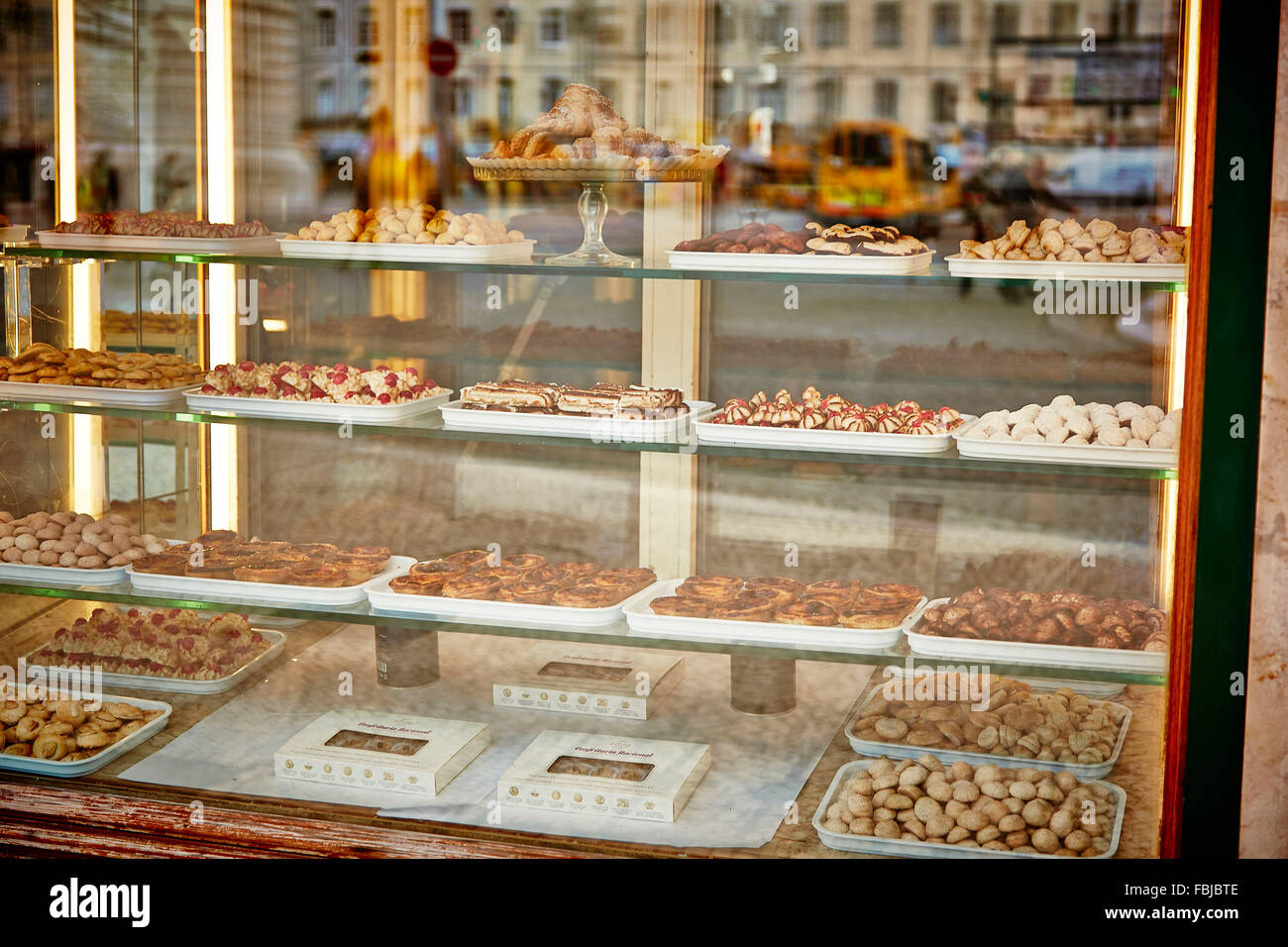 Shop-window, bakery, candy assortment, Lisbon, Portugal Stock Photo - Alamy