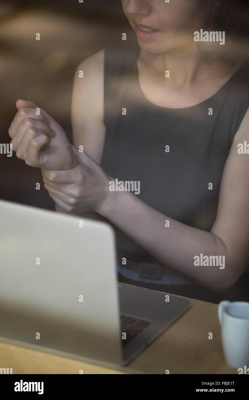 Repetitive strain injury hi-res stock photography and images - Alamy