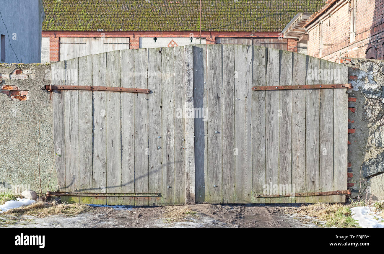 Photo of an old wooden farm gate Stock Photo - Alamy