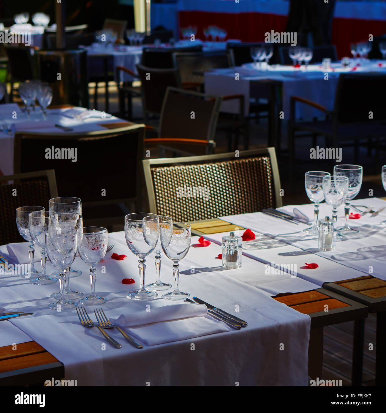 Table setup hotel restaurant hi-res stock photography and images - Alamy
