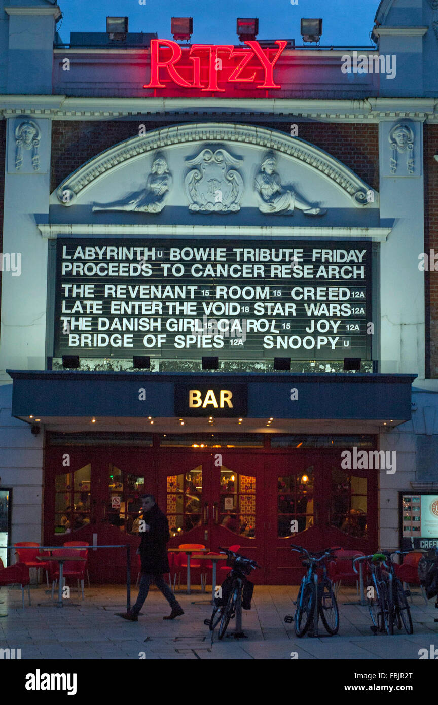 Labyrinth Movie Bowie High Resolution Stock Photography and Images - Alamy