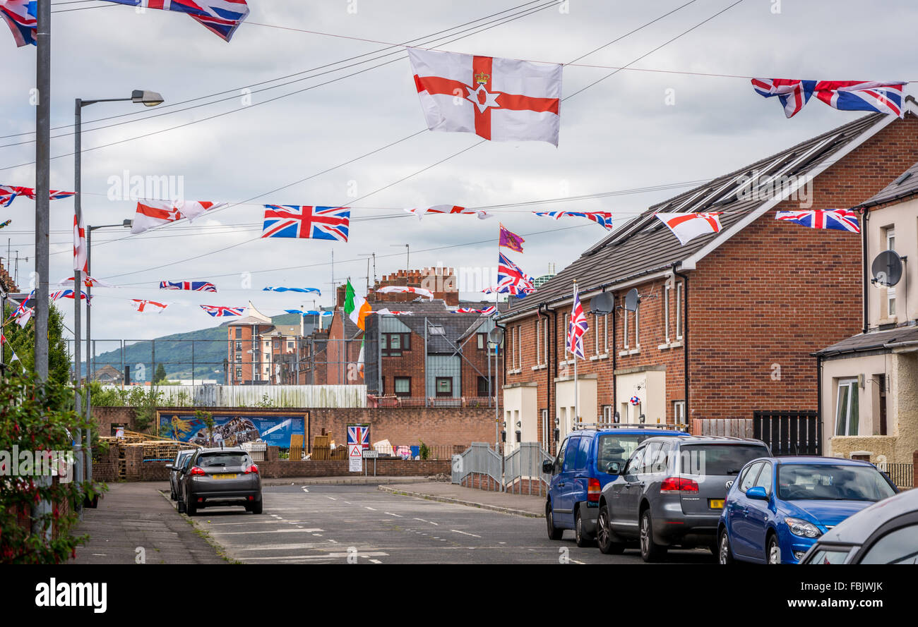 Short strand belfast hi-res stock photography and images - Alamy