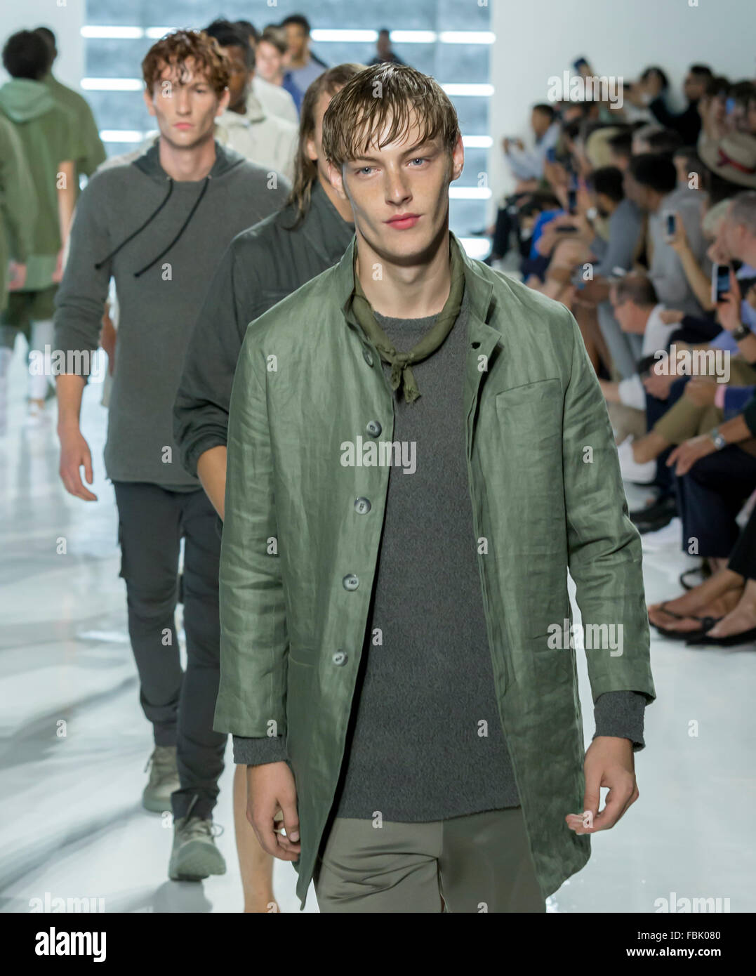 NEW YORK, NY - JULY 15, 2015: Roberto Sipos walks the runway during ...