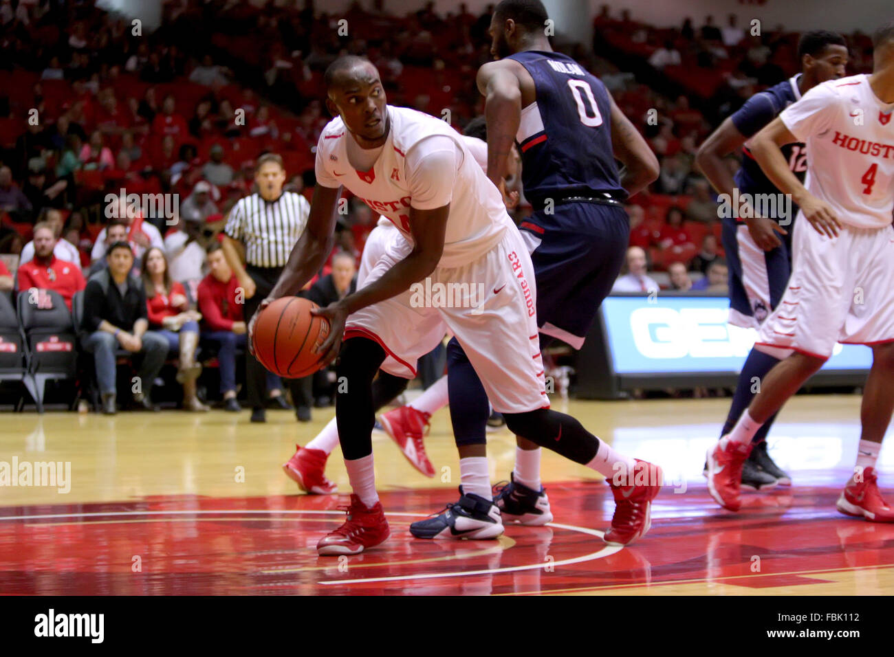 Houston, TX, USA. 17th Jan, 2016. University of Houston forward Devonta ...