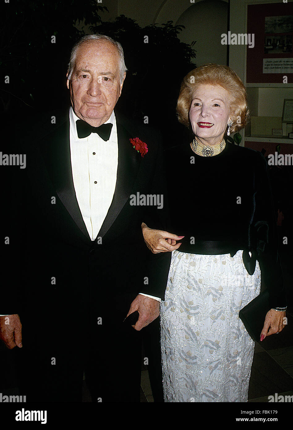 Washington, DC., USA 16th November, 1988 Walter Annenberg and his wife ...