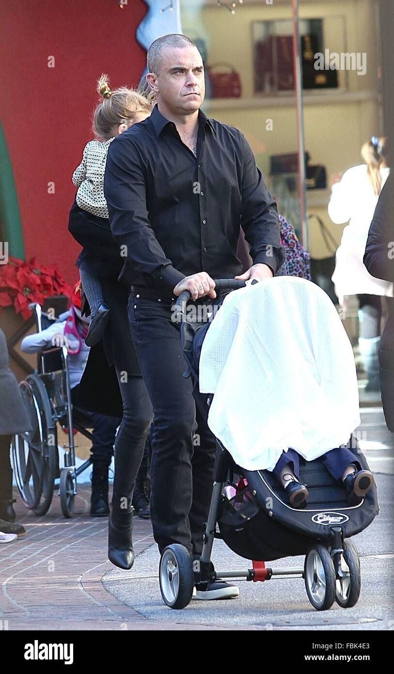 Robbie Williams takes family shopping at The Grove Featuring: Robbie ...