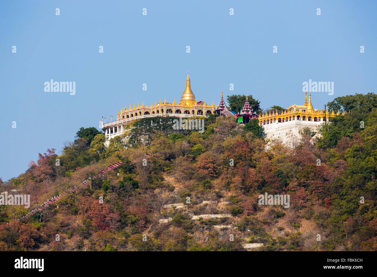 Sataungpyei temple golden stupa summit hi-res stock photography and ...