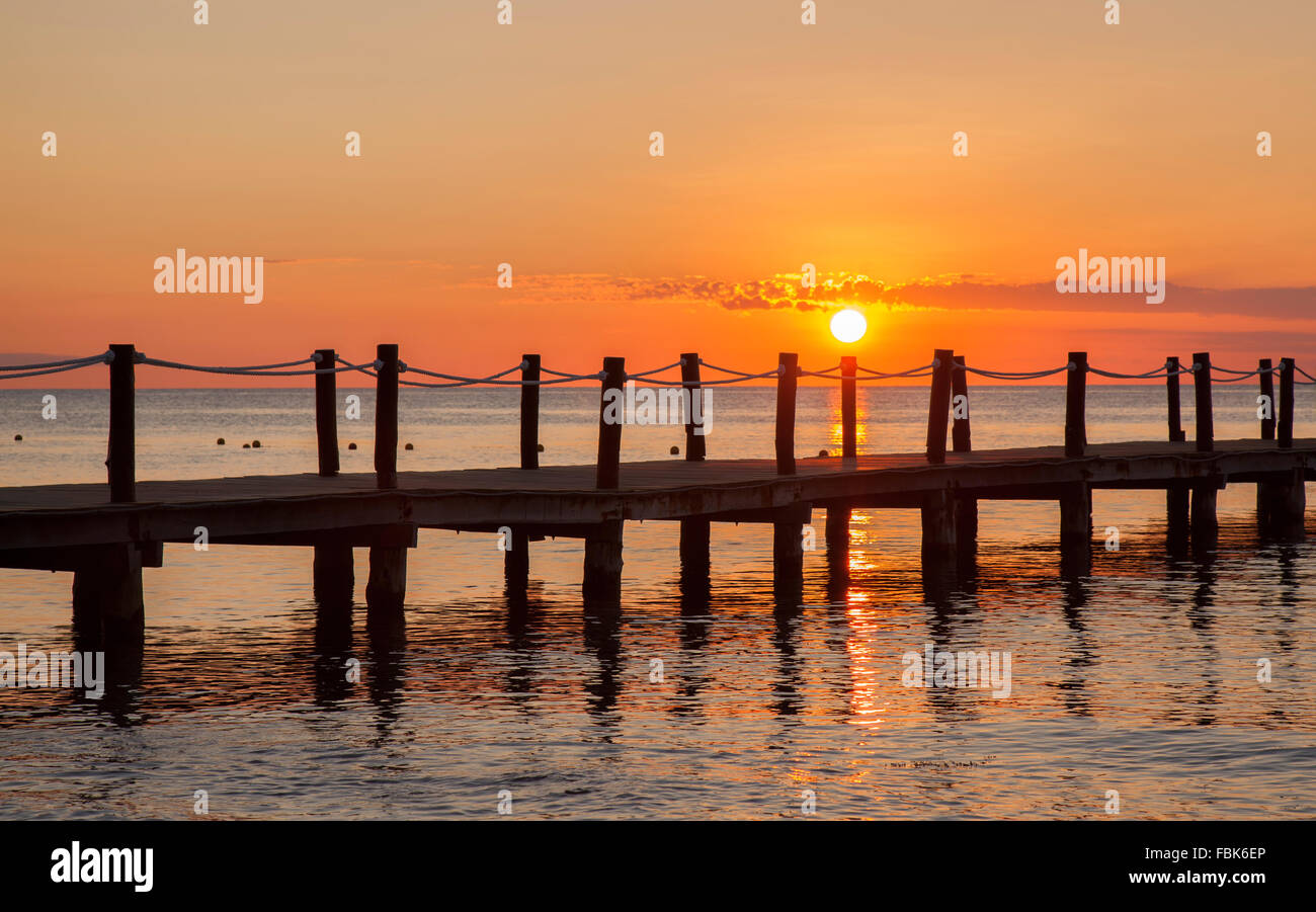 ocean pier during sunset Stock Photo - Alamy