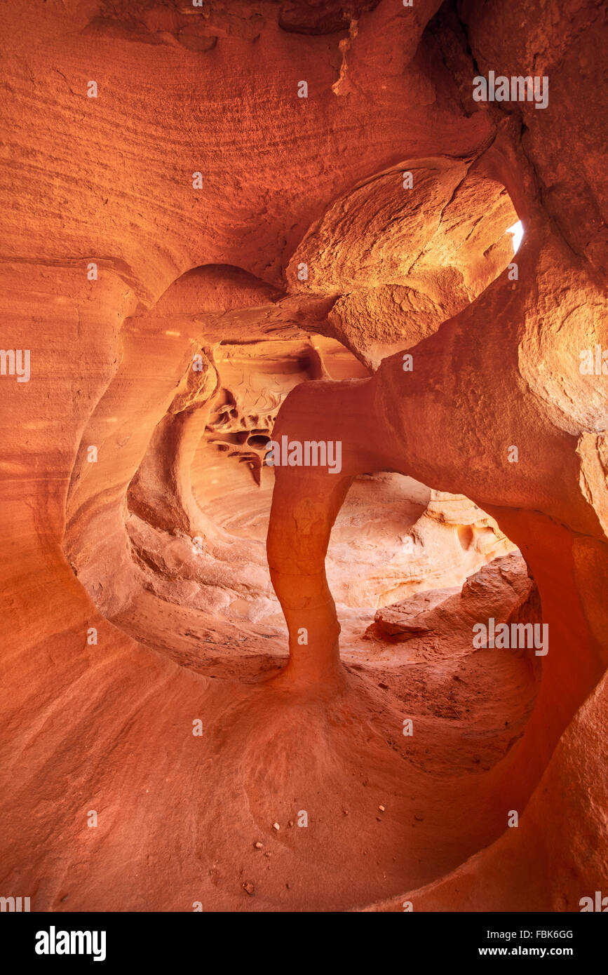 Windstone Arch, Fire Cave, Valley of Fire, State Park, Nevada Stock ...