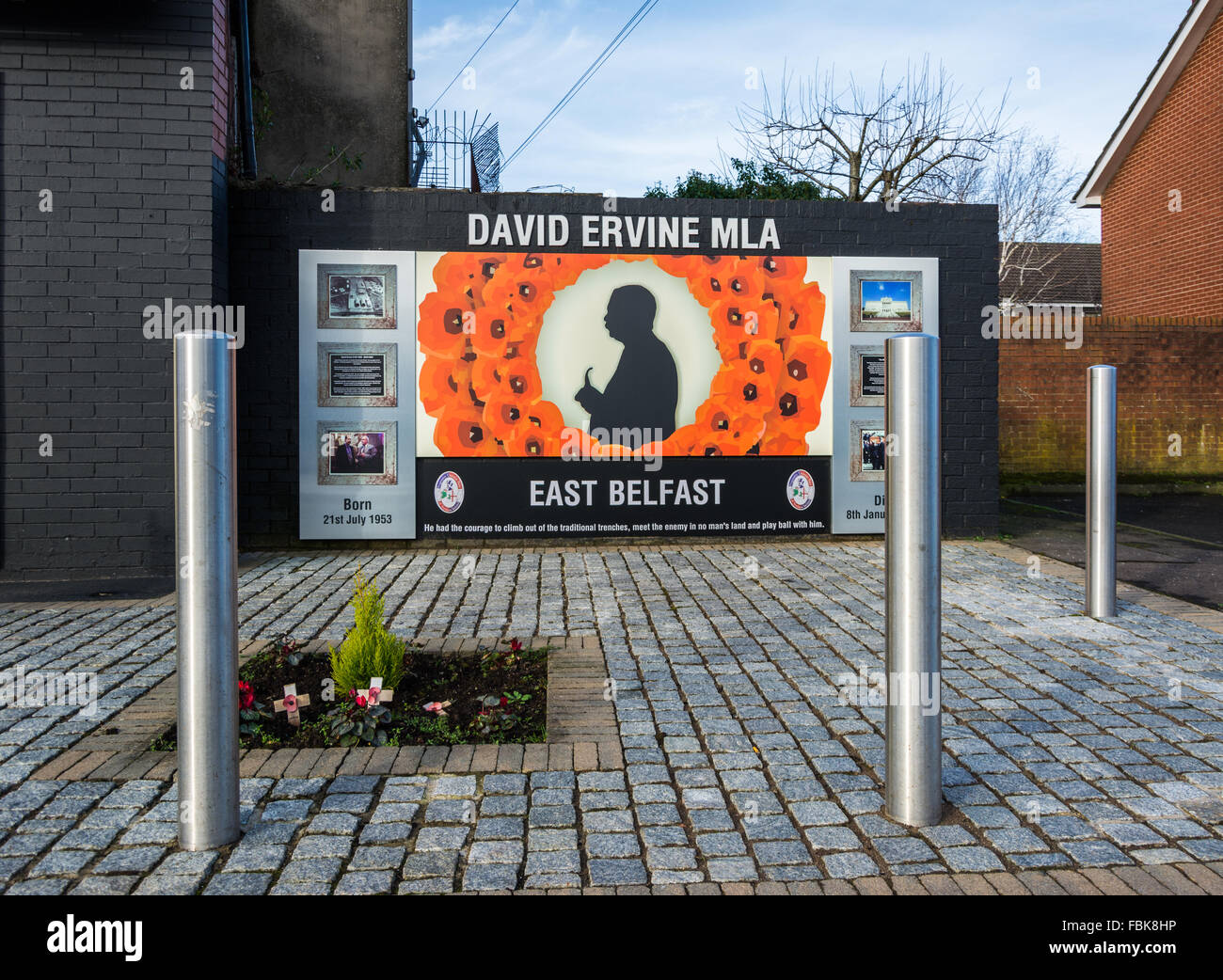 Memorial and mural to the late David Ervine MLA located in his native ...