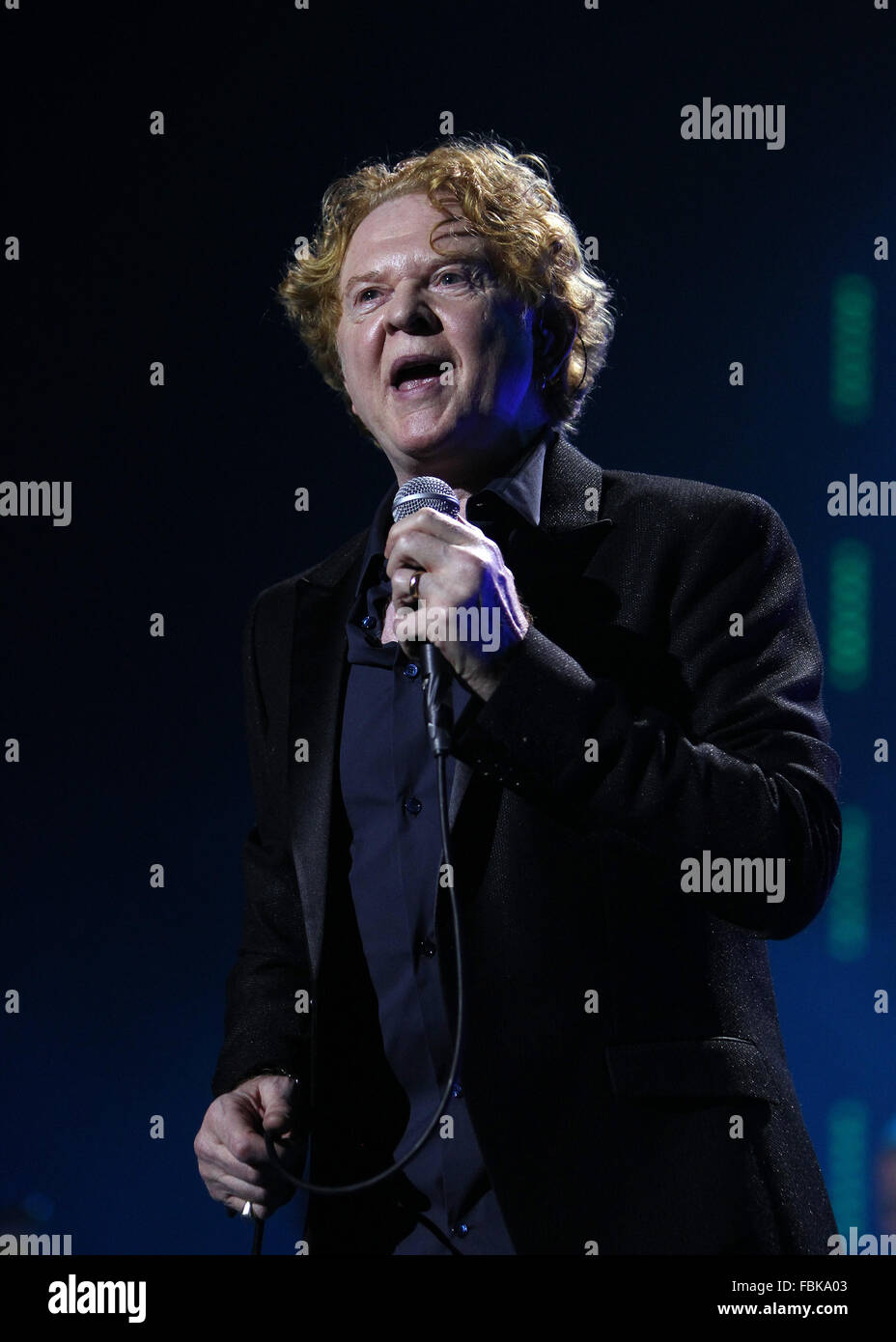 Mick Hucknell performing with Simply Red at the O2 Arena Featuring ...