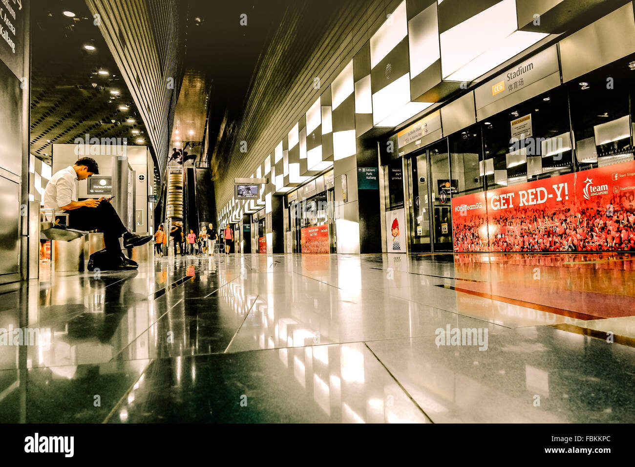 Mrt singapore hi-res stock photography and images - Alamy