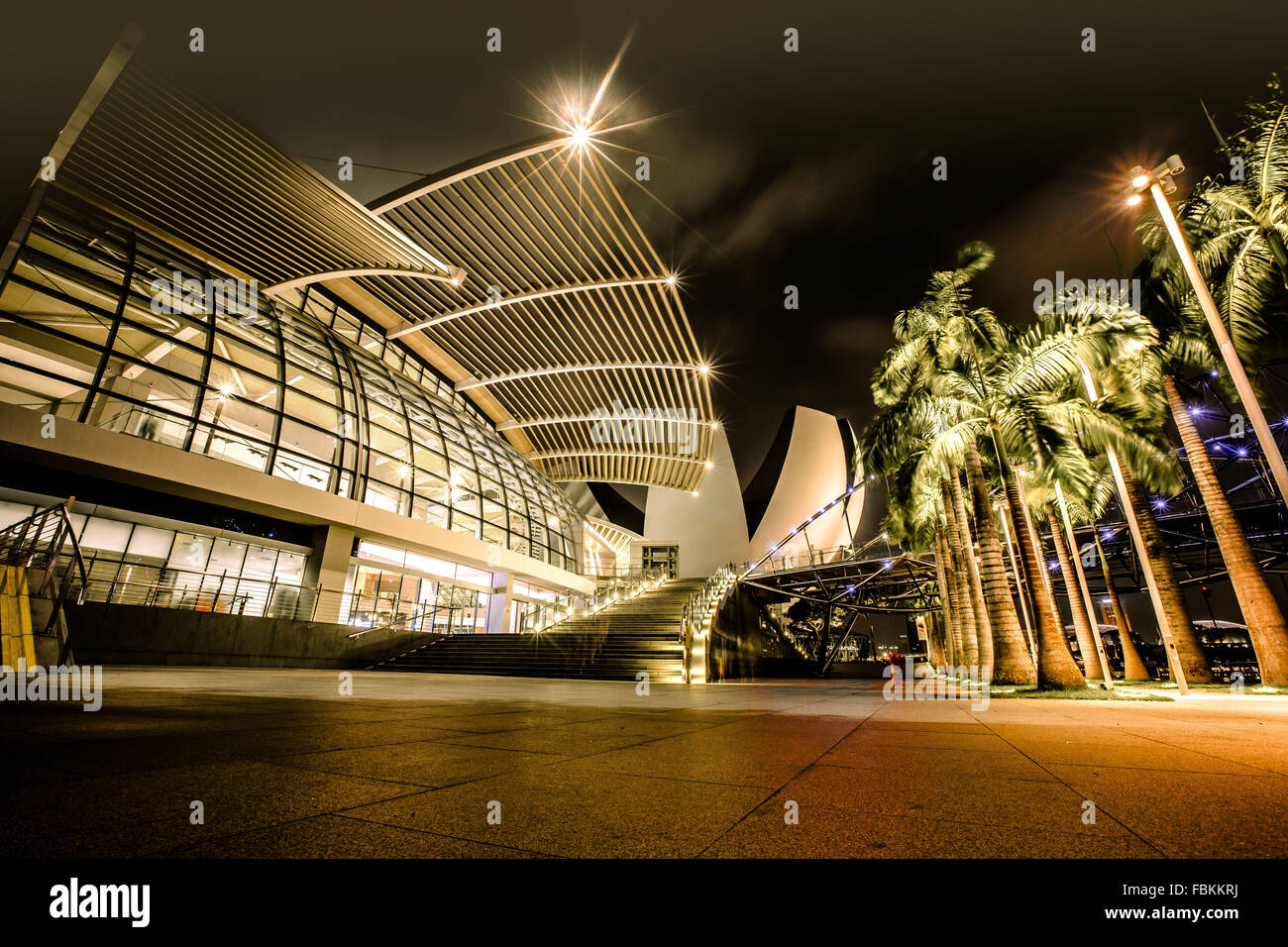 Shopping Center at the Marina Bay Sands Hotel Stock Photo - Alamy