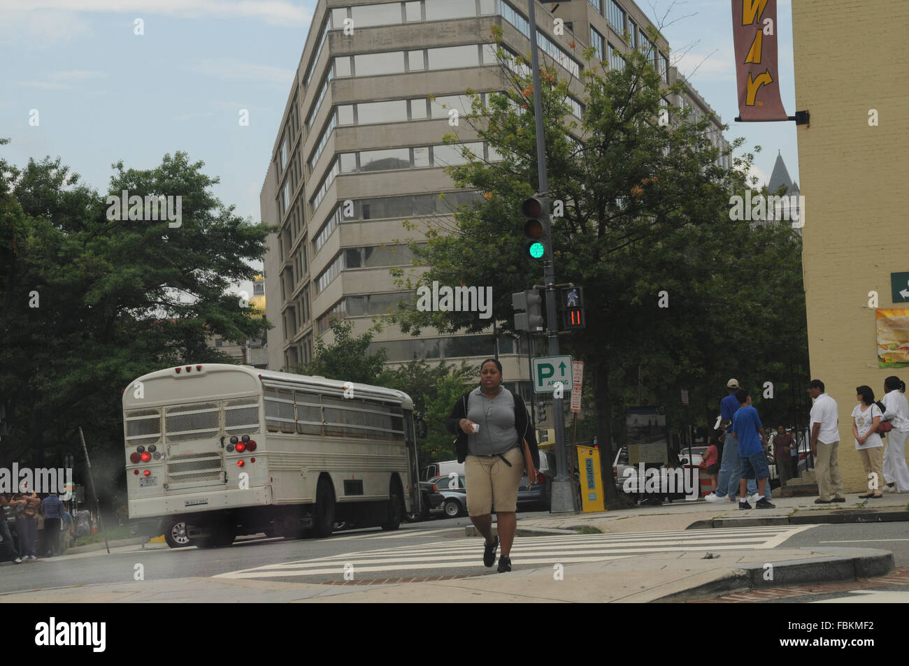Busy street street washington dc hi-res stock photography and images ...