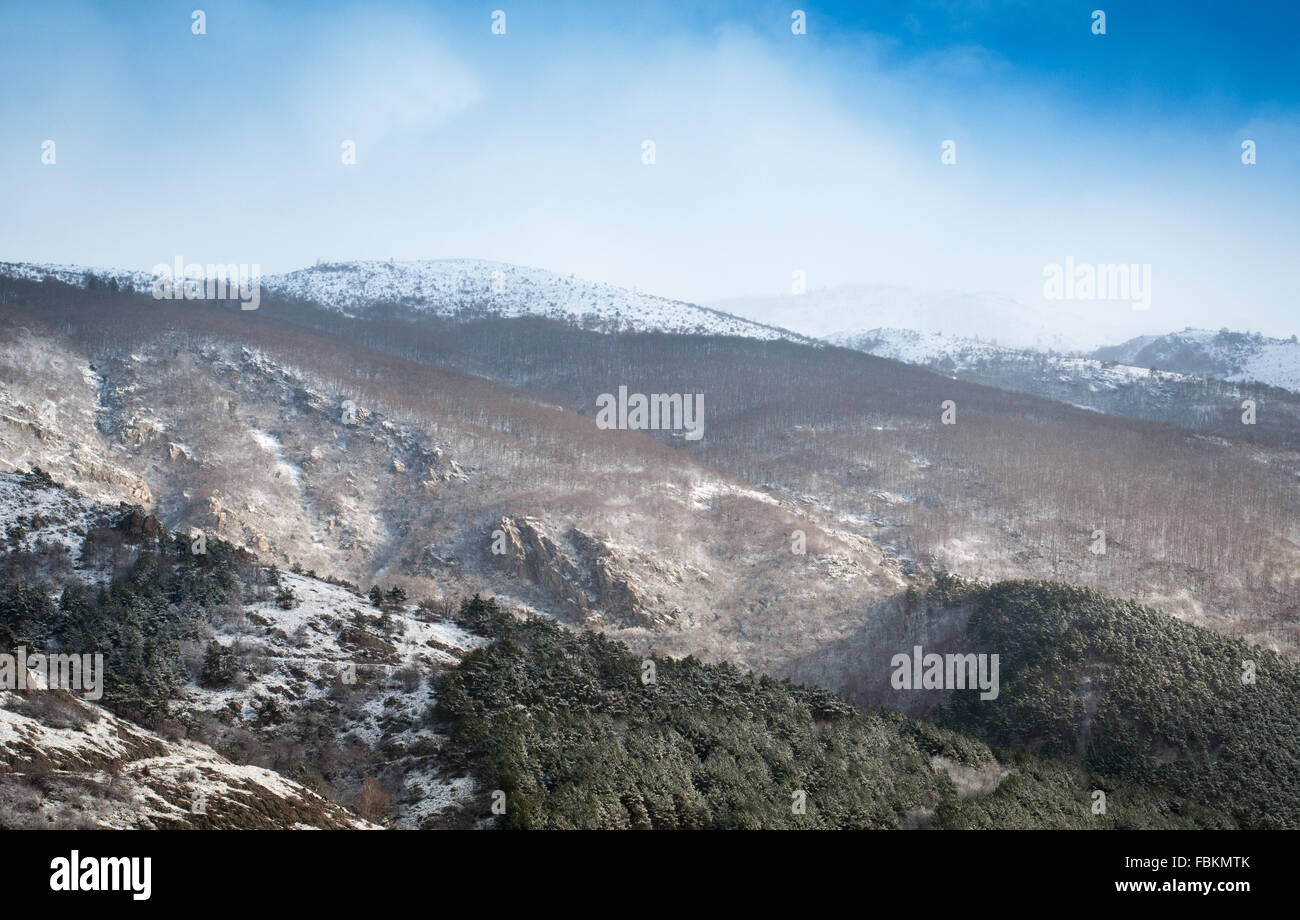 Beautiful snow capped mountains hi-res stock photography and images - Alamy