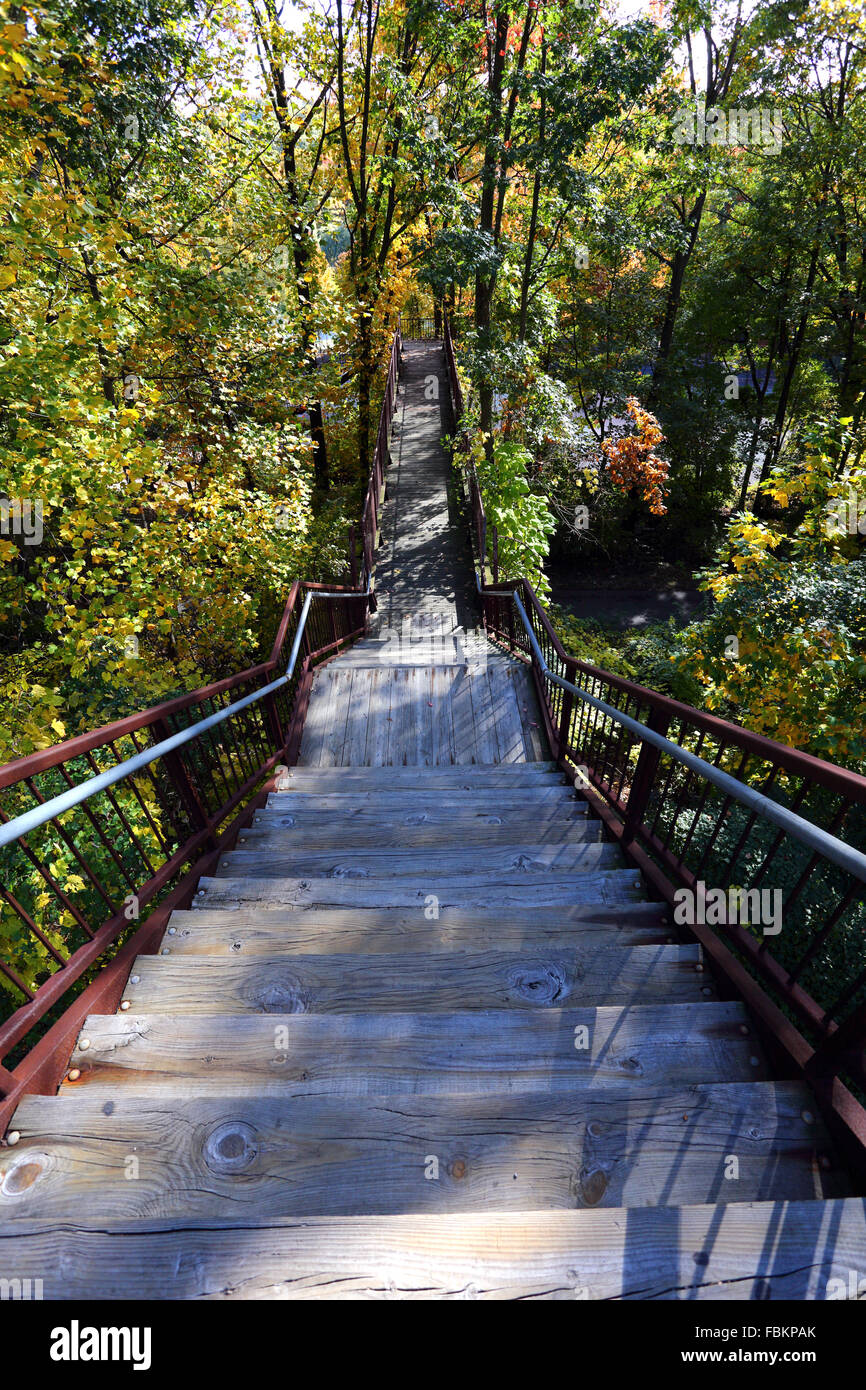 Scary stairs hi-res stock photography and images - Alamy