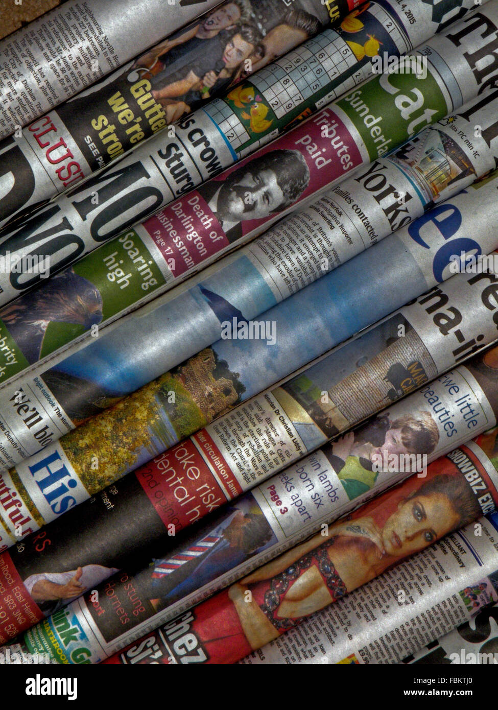 Close up image of yesterdays newspapers Stock Photo - Alamy