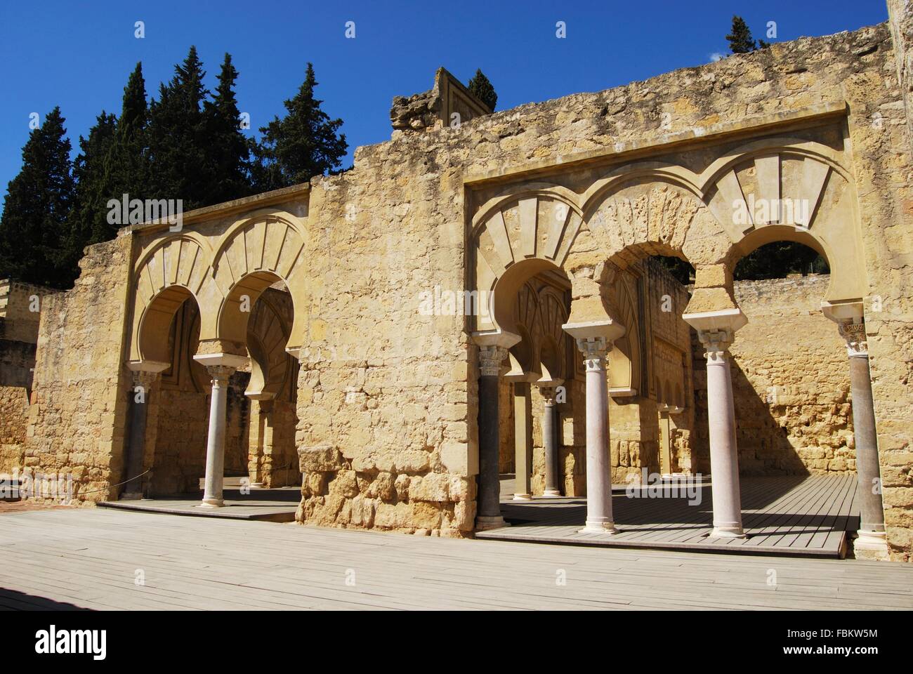 Upper basilica building hi-res stock photography and images - Alamy