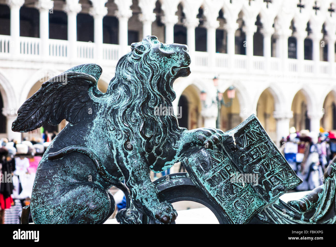 Lion statue at Piazza San Marco, Venice Stock Photo - Alamy