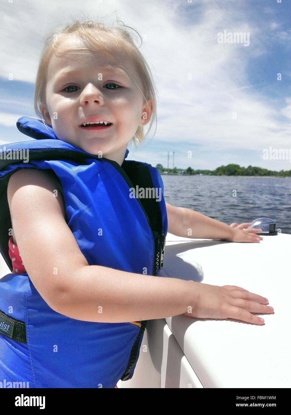Girl life jacket hi-res stock photography and images - Alamy