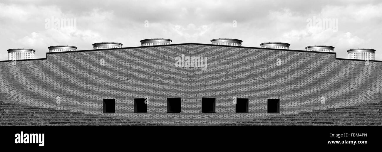 Exterior factory architecture hi-res stock photography and images - Alamy