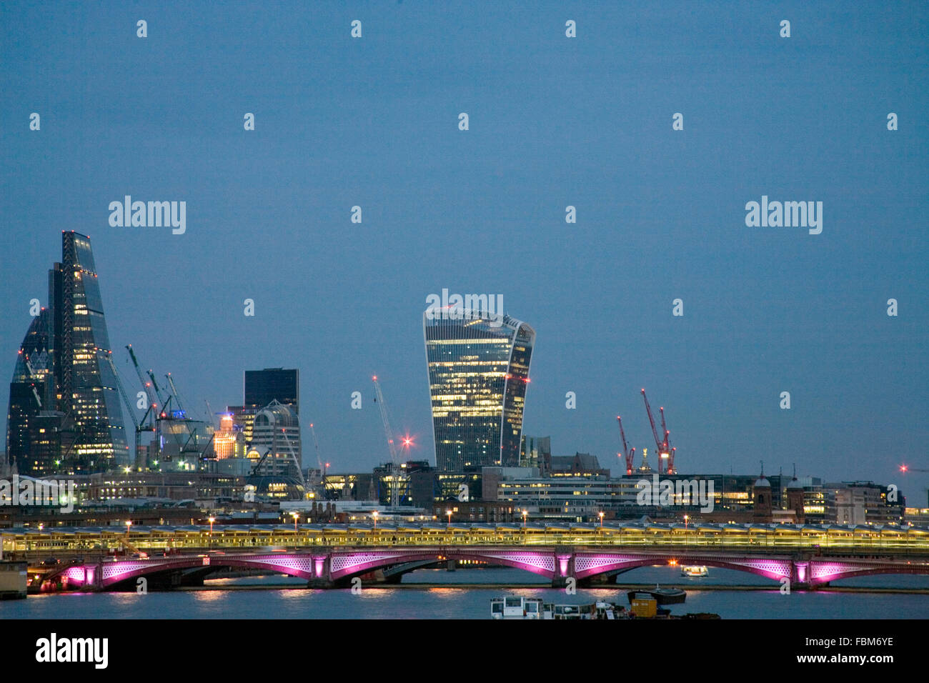 Waterloo bridge lights hi-res stock photography and images - Alamy