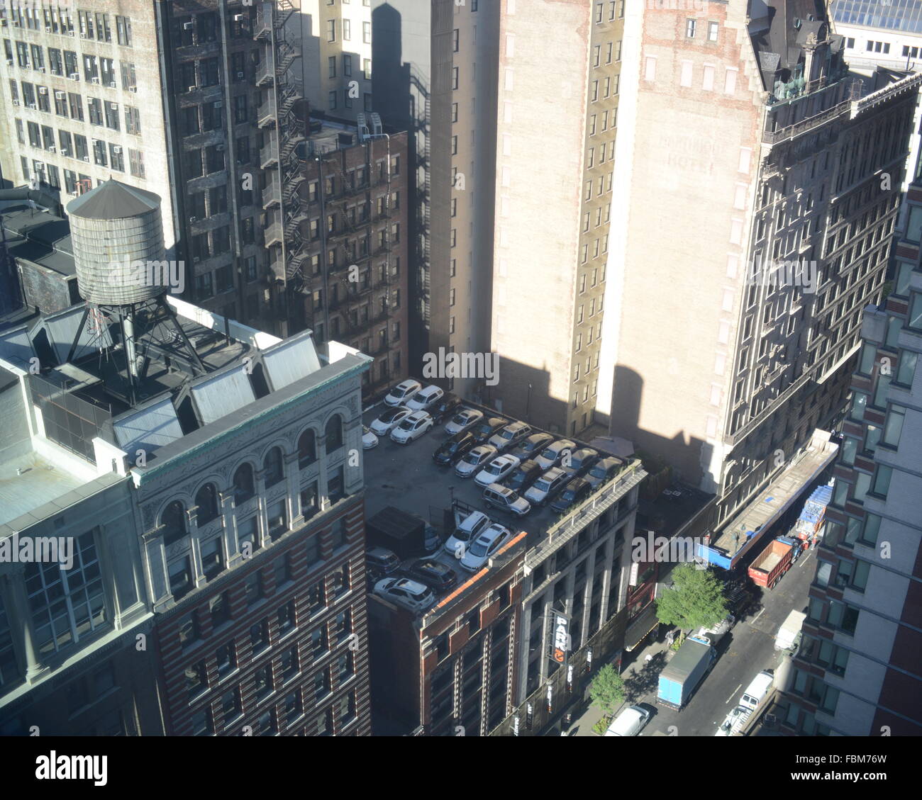 Parking on the roof hi-res stock photography and images - Alamy